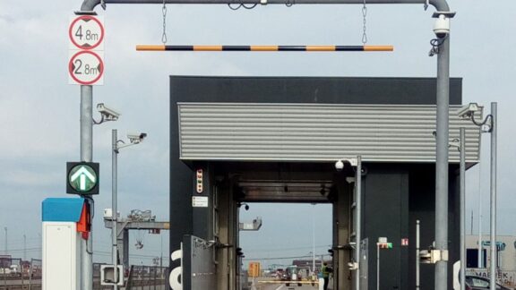 FS6000DV | Fast-Scan Cargo and Vehicle Inspection