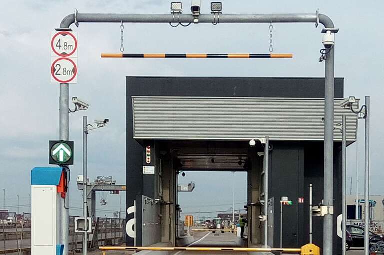 FS6000DV | Fast-Scan Cargo and Vehicle Inspection